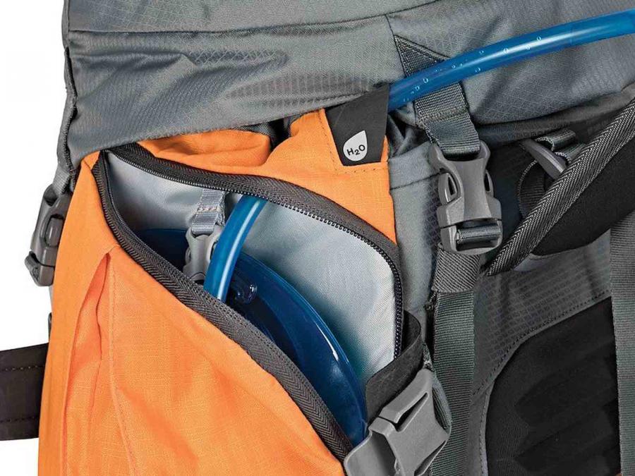 Lowepro Powder BP 500 AW grey/orange | PRO.Laika